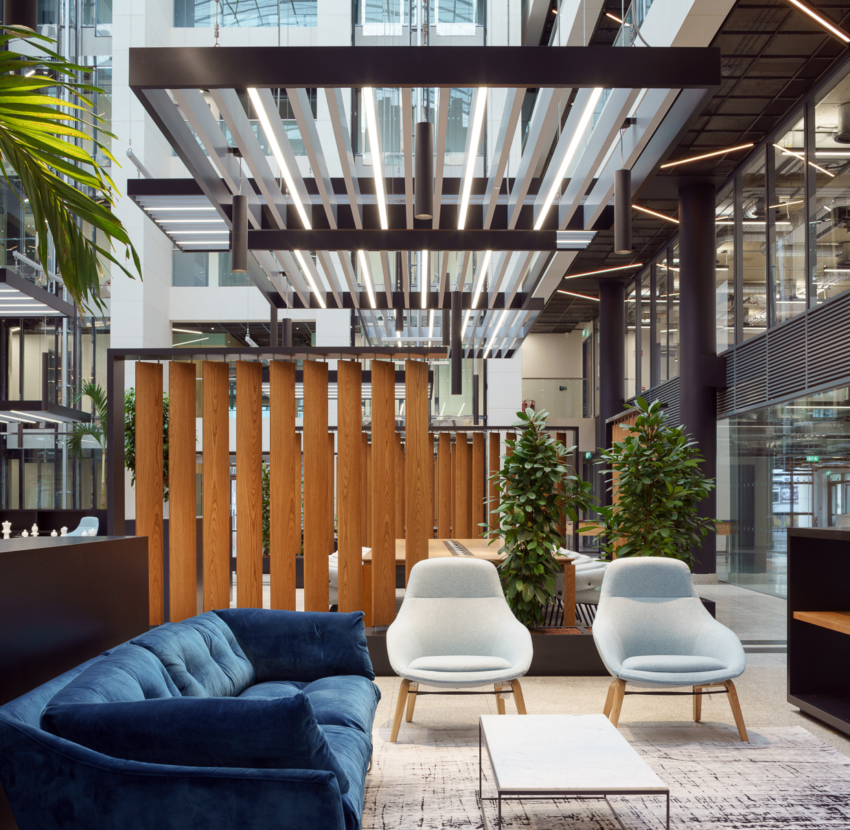 IMPROVED EXPOSURE WITH SAS OPEN GRID CEILING SYSTEMS